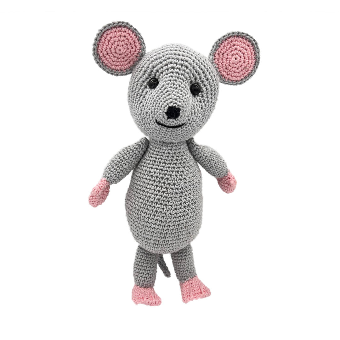 Crochet pattern Mouse Enzo | YarnZoo
